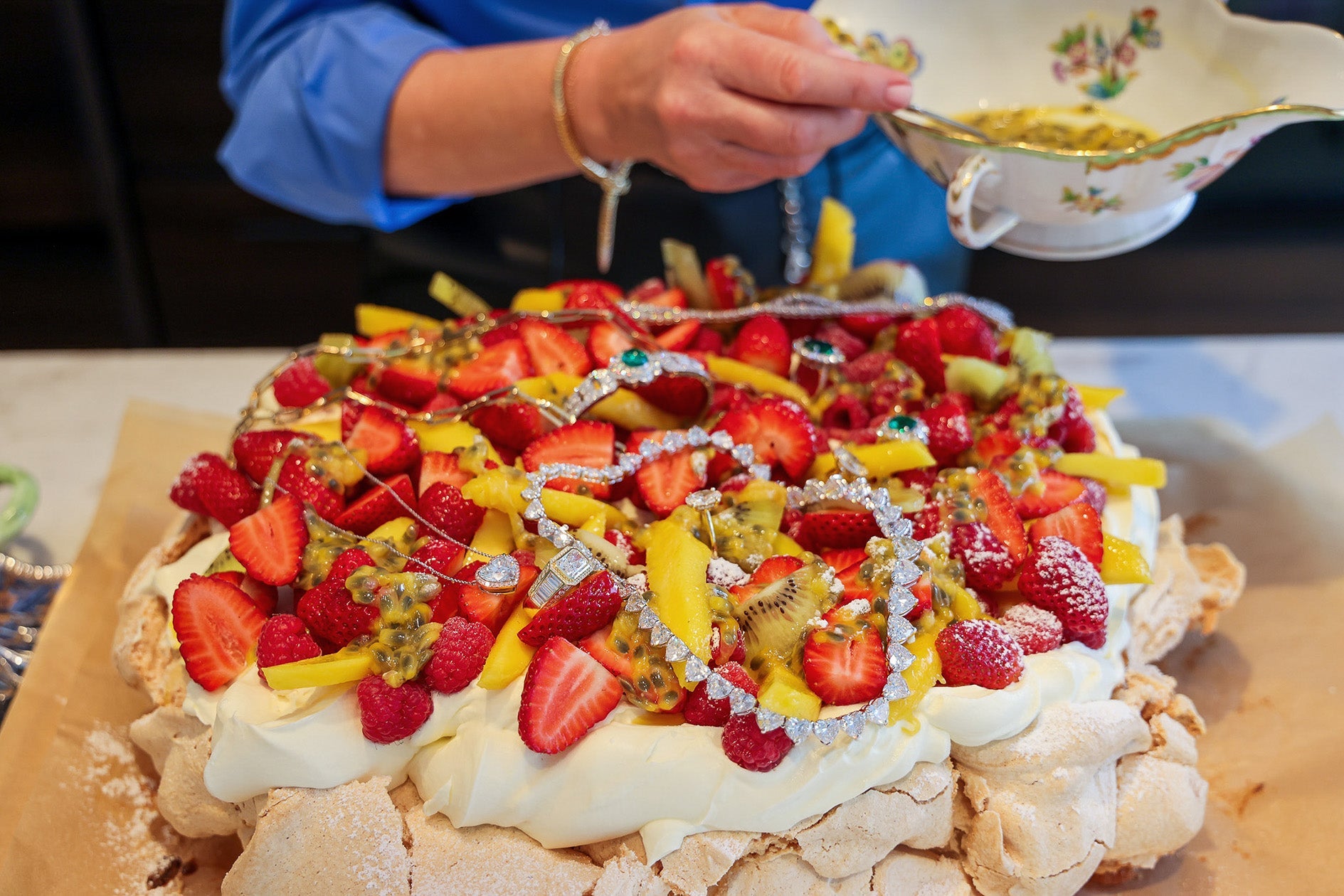 Heidi’s Jewelled Pavlova – Heidi & Hart